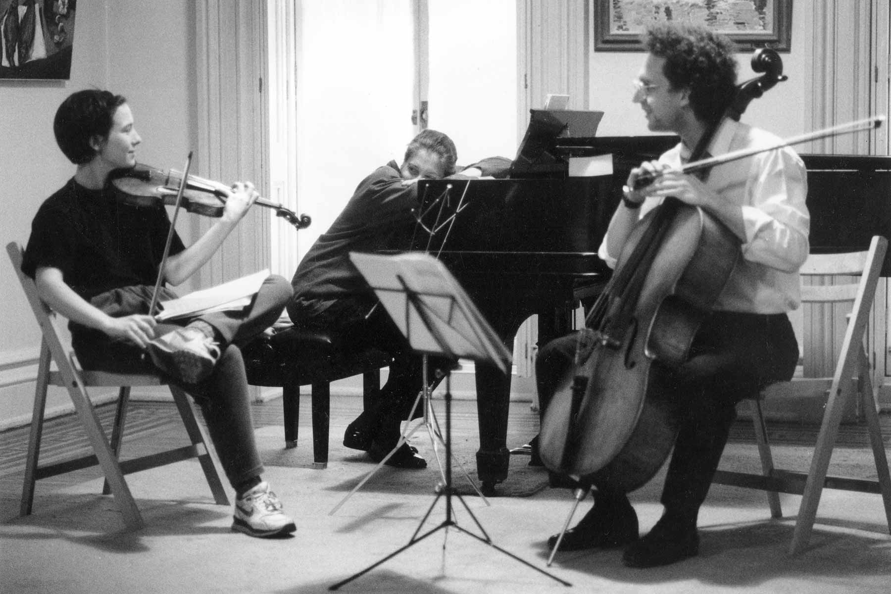 Eva Markus - Biography